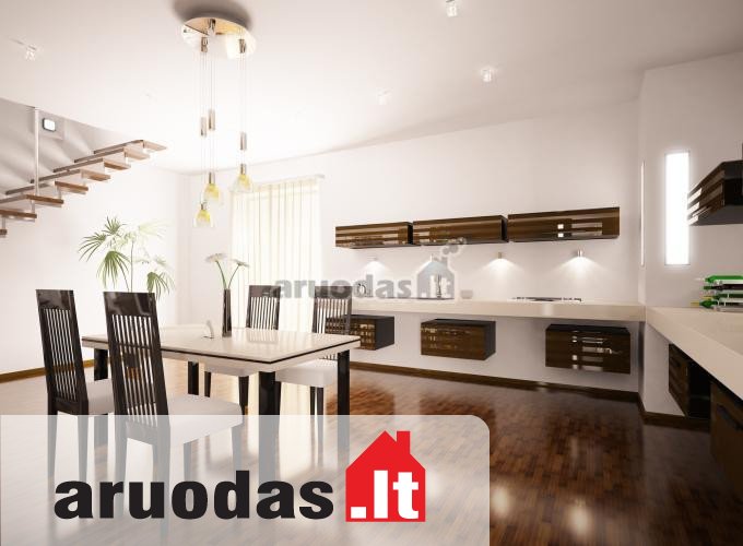 Rudos grindys ir spintelės baltame interjere - Interjero idėjos ...