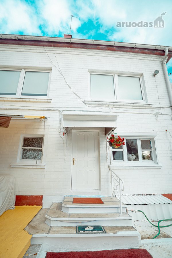 Išnuomuojamas su Jacuzzi 1 kambario butas - - Skelbiu.lt