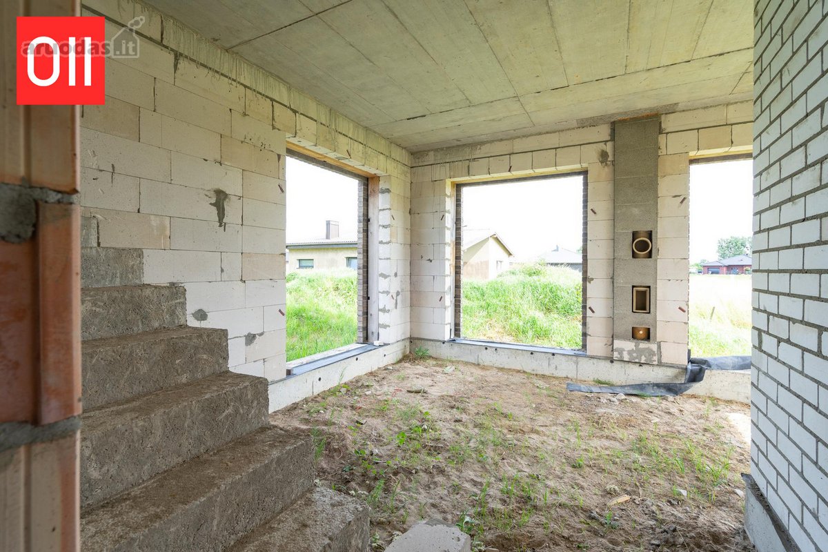 Namas, Kaune Rokuose M. Krupavičiaus g., mūrinis namas Nekilnojamo ...