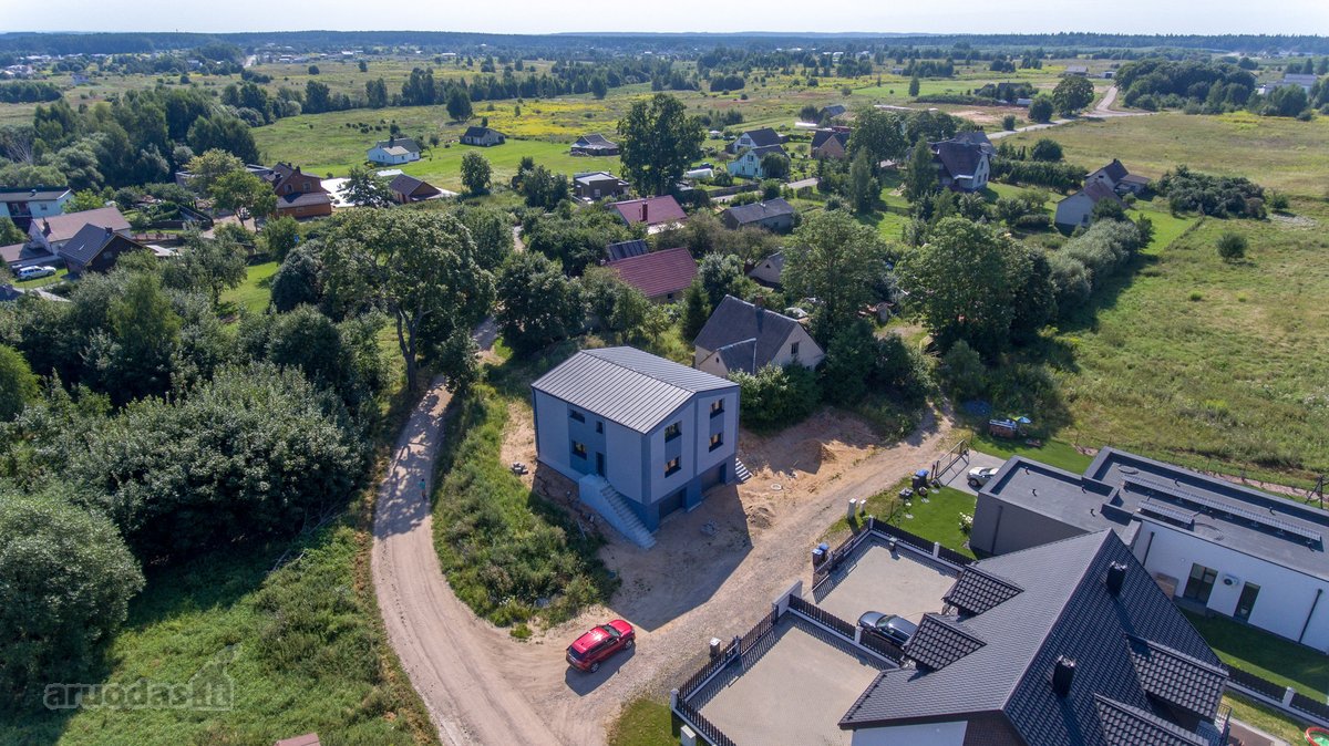 Namas, Vilniuje Didžiuosiuose Gulbinuose Skalvos g., mūrinis ...