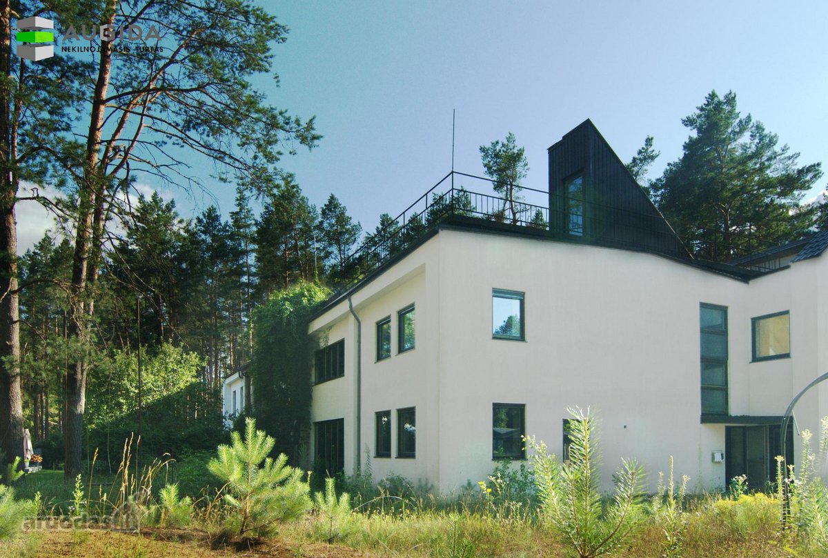 Tai 2-jų aukštų pastatas su terasa/mansarda - Skelbiu.lt