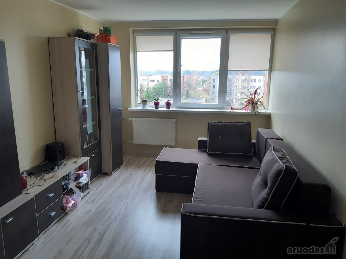 Butas, Kauno r. Neveronių k. Šiltnamių g., 1 kambario buto dalis ...