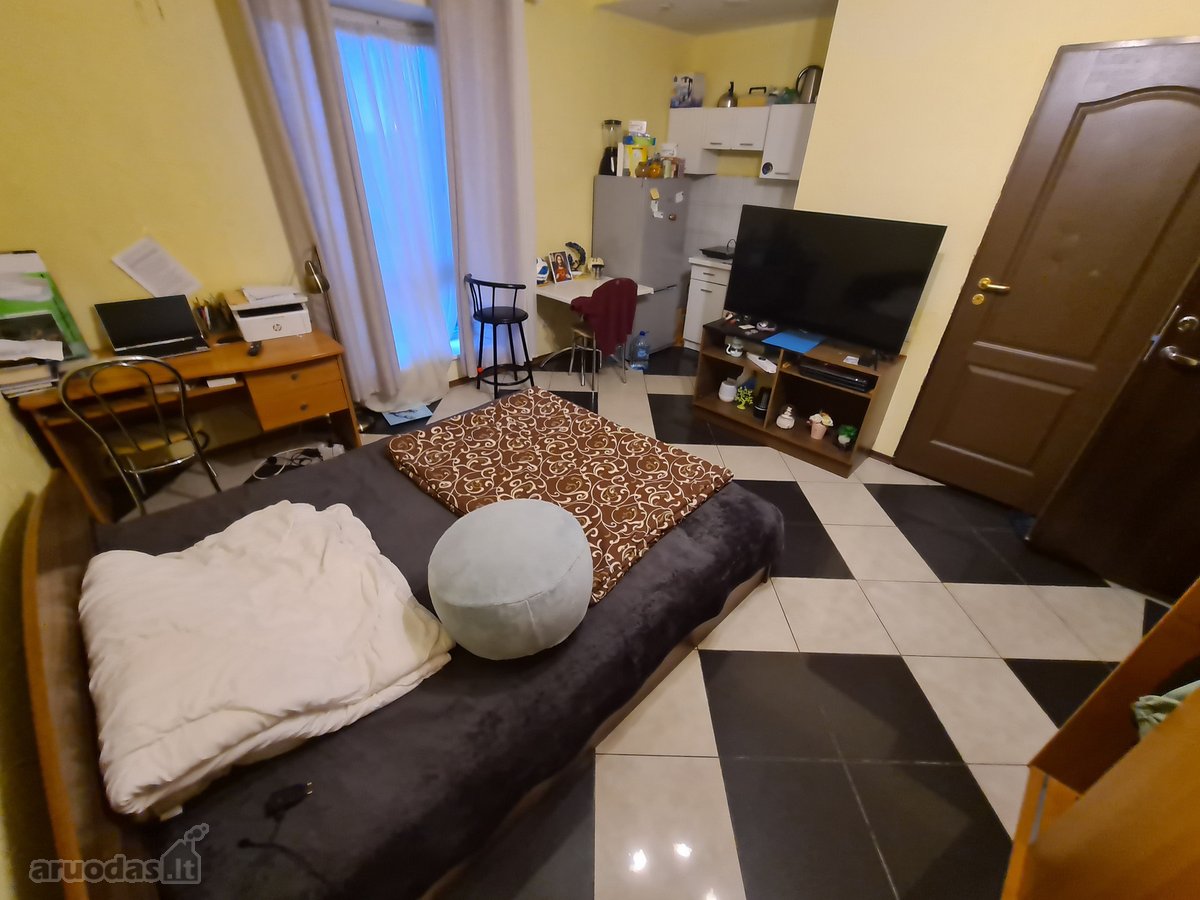 Butas nuomai, Vilniuje Zujūnuose Sidaronių g., 1 kambario buto nuoma ...