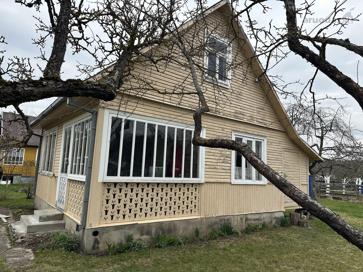 Namas, Panevėžio r. Bernatonių k. Voverės al., rąstinis sodo namas ...