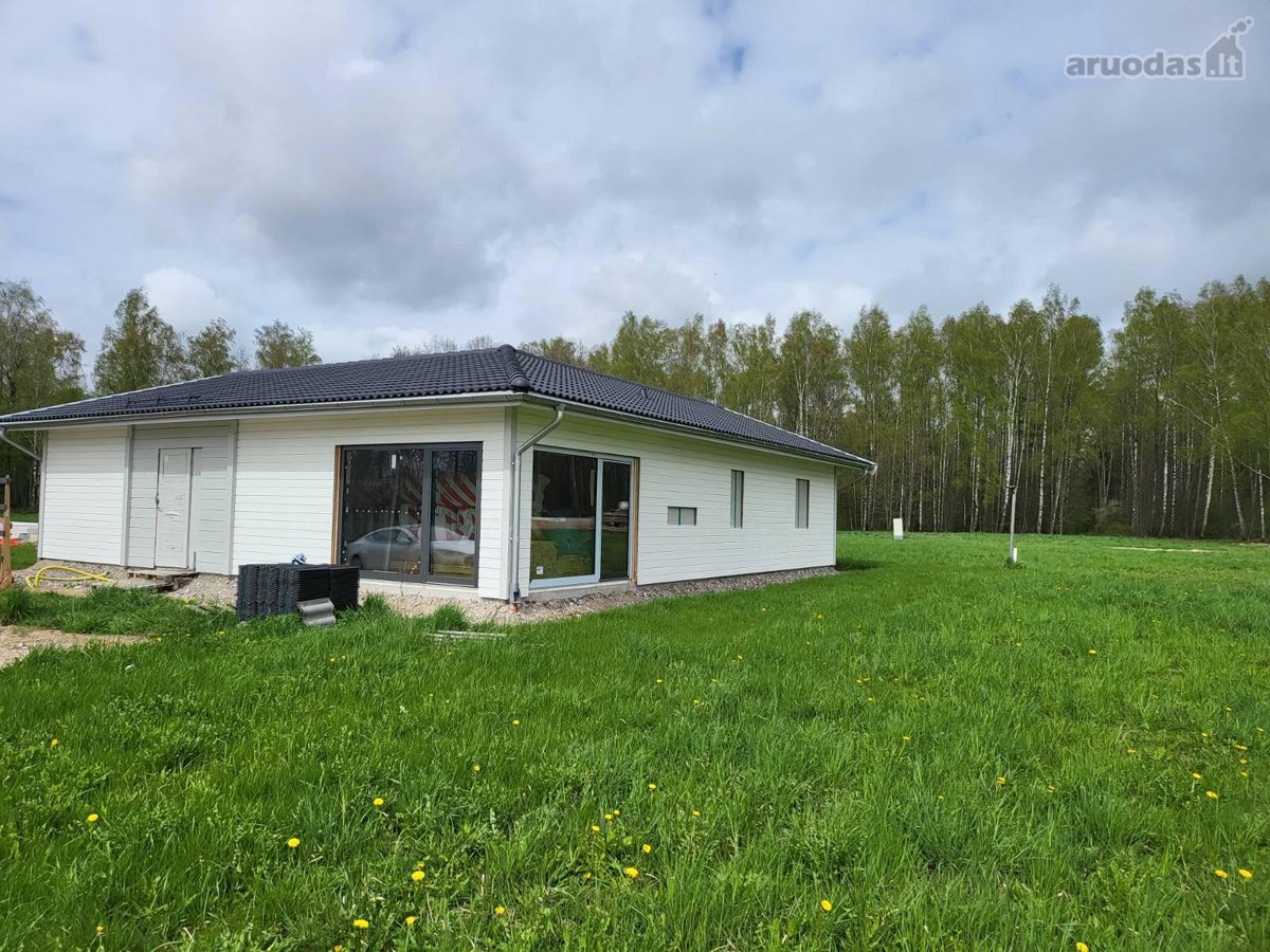 Namas, Klaipėdos r. Kiškėnų k. Pilkapio g., karkasinis namas ...