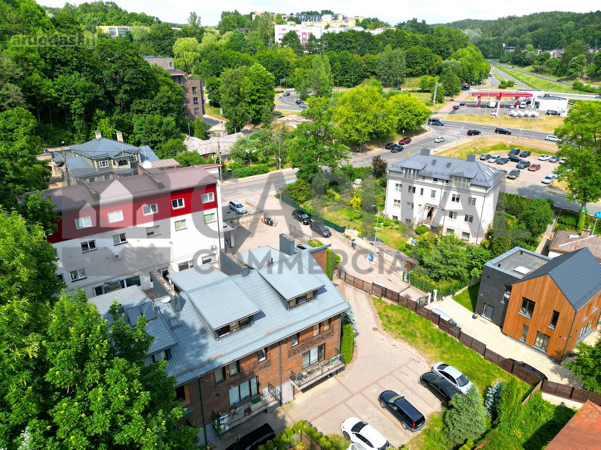 Visas pastatas, Vilniuje Užupyje Polocko g. patalpos Nekilnojamo turto ...