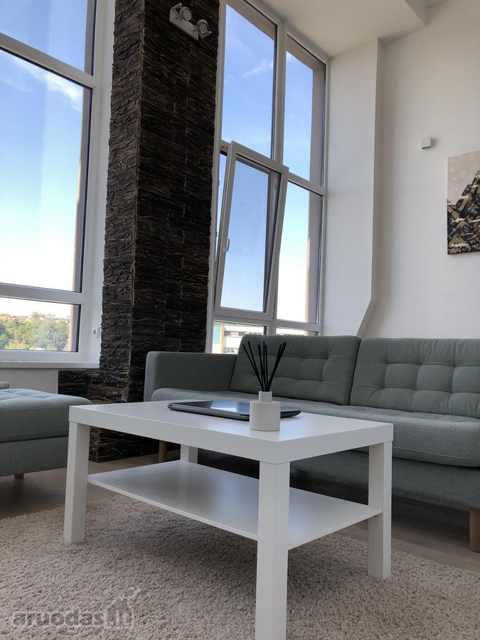 Parduodamas pilnai įrengtas butas-loftas su - Skelbiu.lt