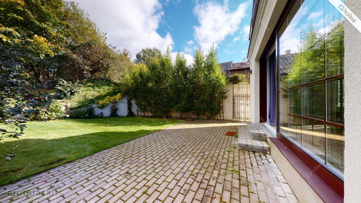 Namas nuomai, Vilniuje Užupyje Baltasis skg., mūrinis namas nuomai ...