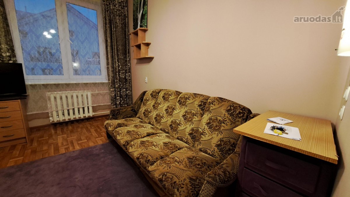 Minijos g. parduodamas 17 kv. m. kambarys - Skelbiu.lt