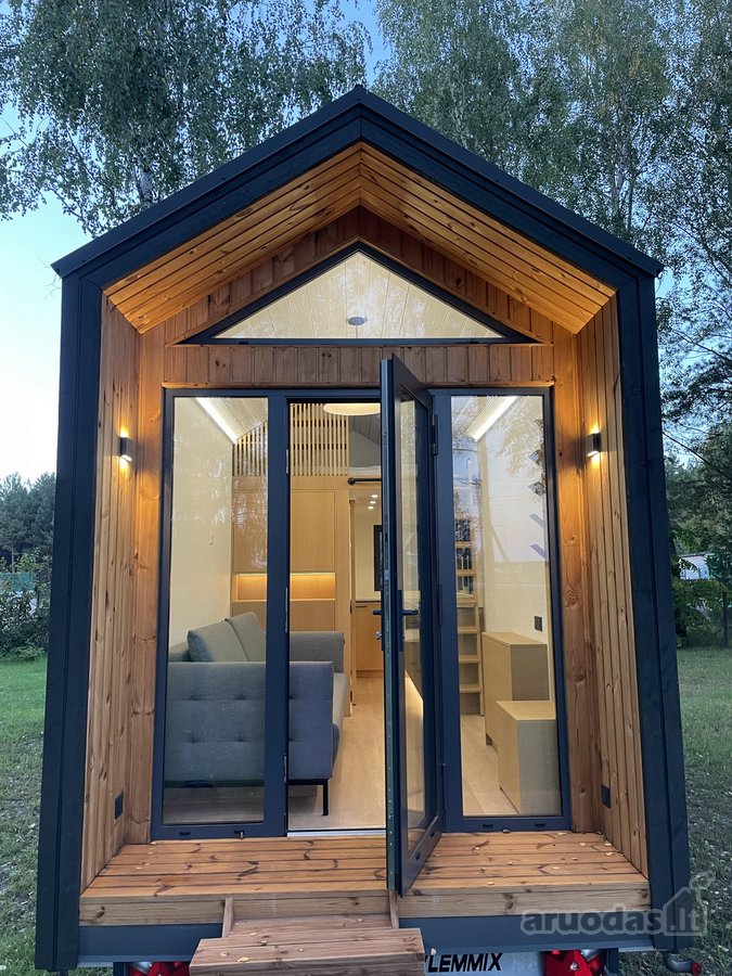 Mobilus namas Swallow (liet. kregždė) yra - Skelbiu.lt