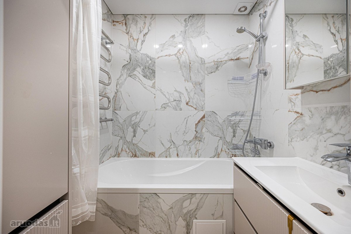 Butas, Vilniuje Fabijoniškėse Fabijoniškių g., 3 kambarių butas ...