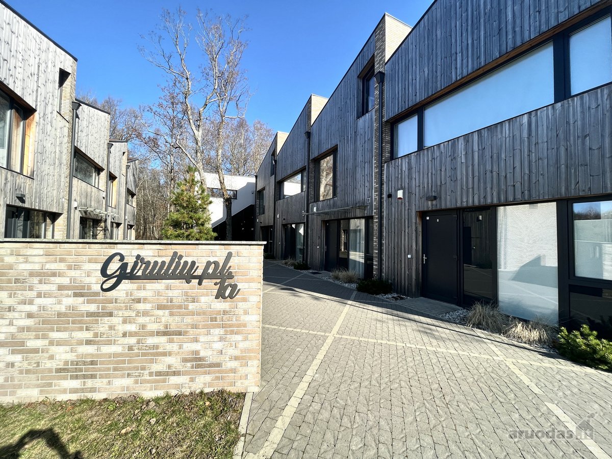 Butas, Klaipėdoje Giruliuose Girulių pl., 2 kambarių butas Nekilnojamo ...