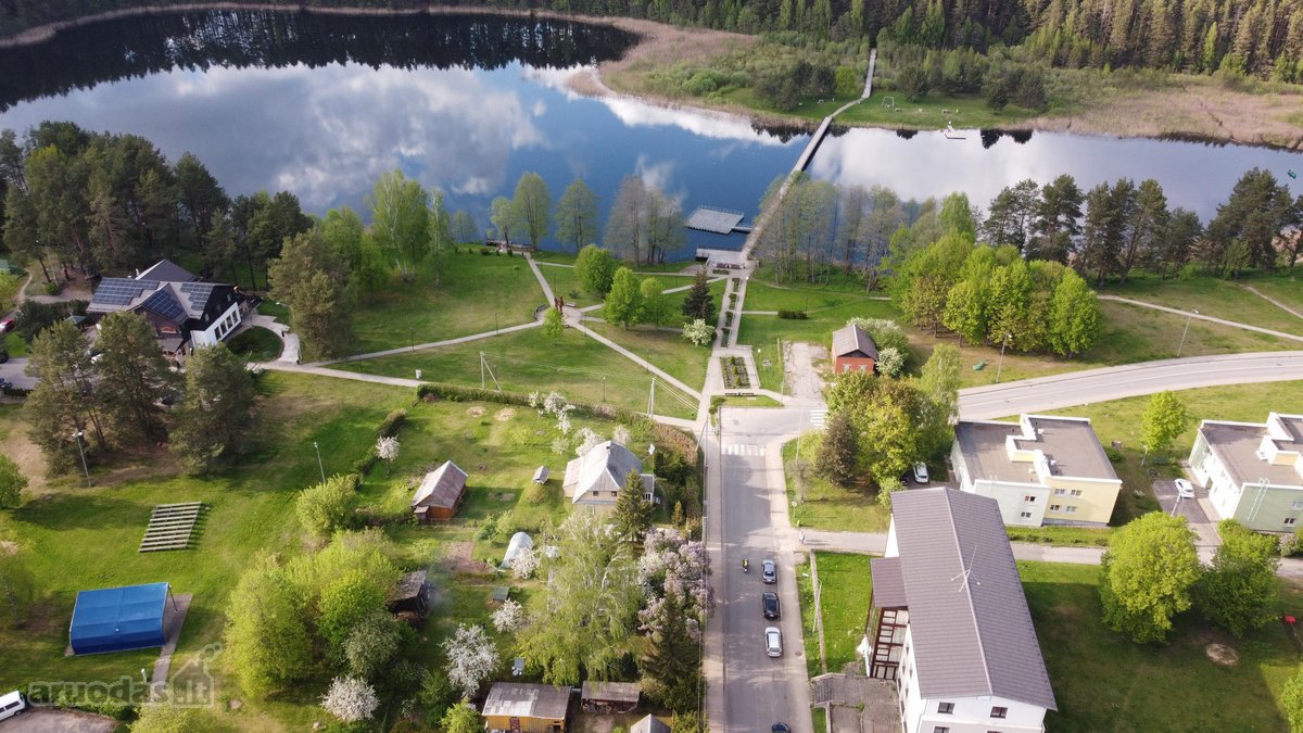 Namas, Ignalinoje Atgimimo g., medinis namas Nekilnojamo turto ...