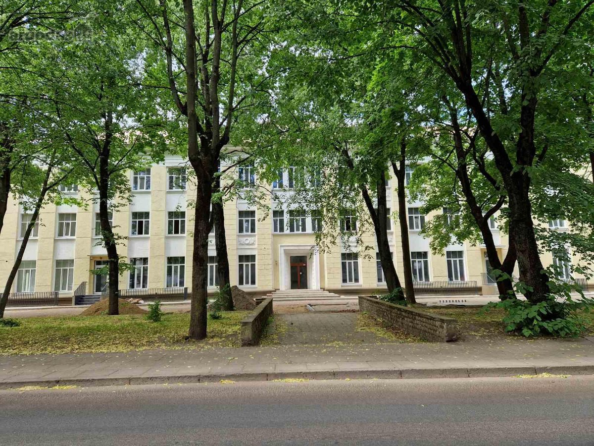 Išskirtiniame pastate, Klaipėdos centre - Skelbiu.lt