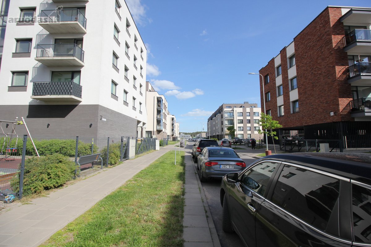 Butas, Vilniuje Pilaitėje Bitėnų g., 1 kambario butas Nekilnojamo turto ...