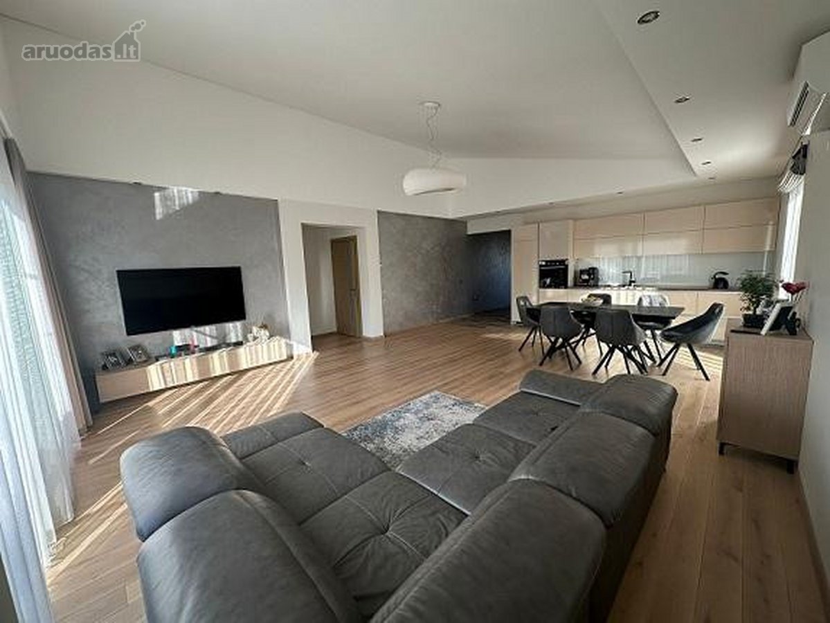 Parduodamas 2014m. pastatytas moderniai - Skelbiu.lt