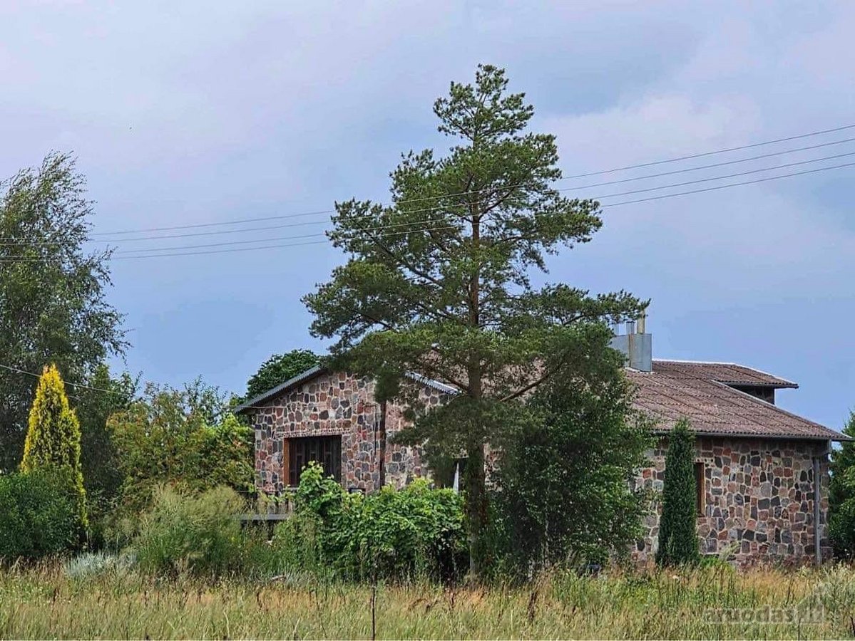 Labai gražus, išskirtinis akmeninis namas, - Skelbiu.lt
