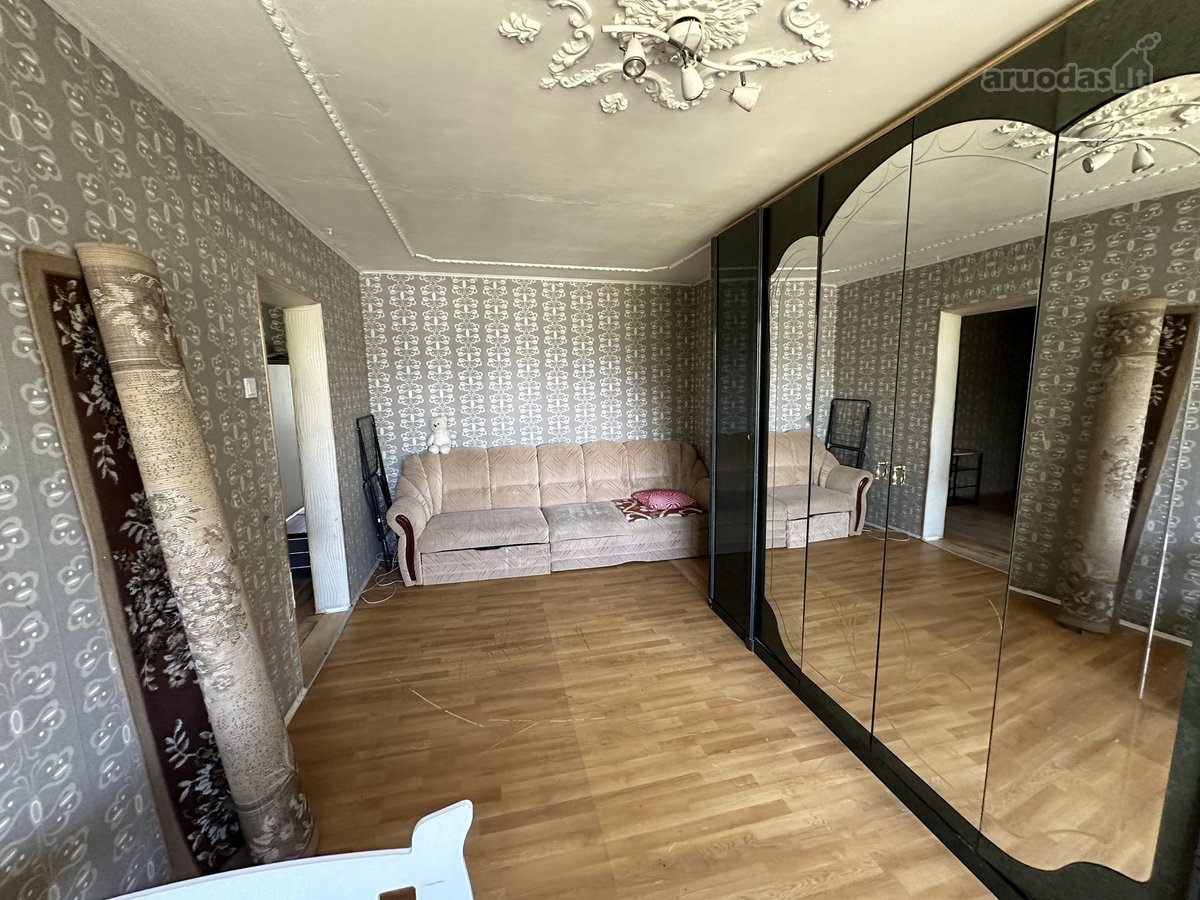 Butas, Vilkaviškio r. Kybartų m. Vištyčio g., 2 kambarių butas ...