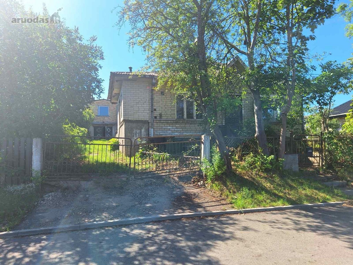 Namas, Šiauliuose Šimšėje Prienų g., mūrinis namas Nekilnojamo turto ...