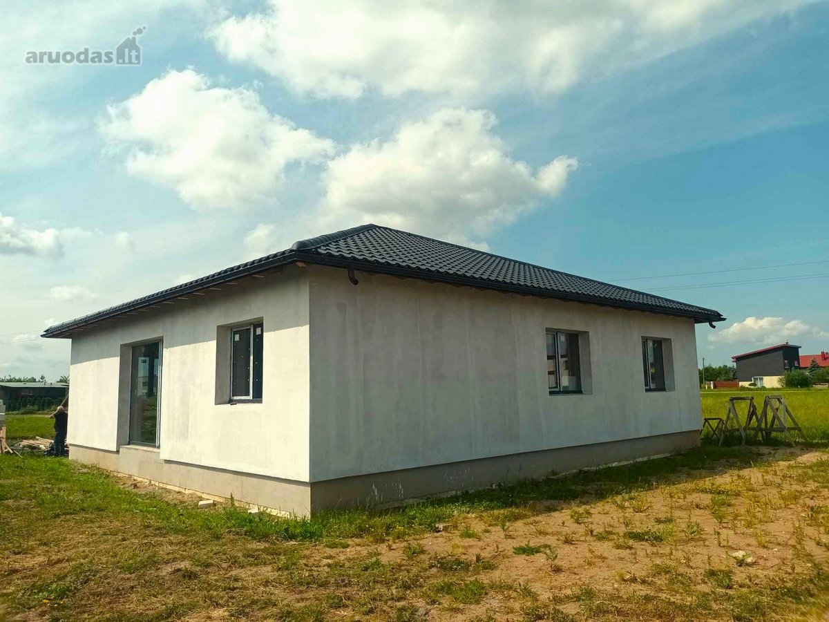 Namas, Kaune Rokuose M. Krupavičiaus g., mūrinis namas Nekilnojamo ...