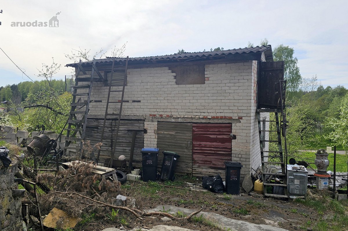 Namas, Vilniuje Antakalnyje Pupojų Sodų 15-oji g., mūrinis sodo namas ...