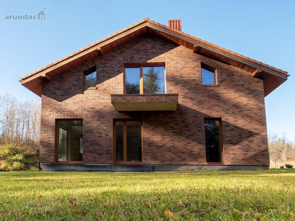 Namas, Vilniuje Antakalnyje Balžio g., mūrinis namas Nekilnojamo turto ...