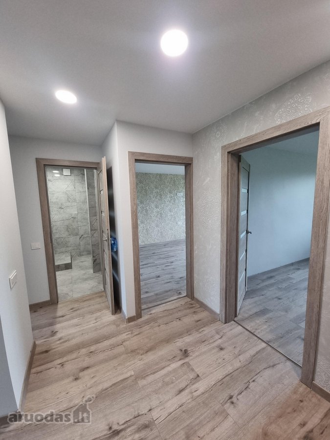 Butas, Kauno r. Neveronių k., 3 kambarių butas Nekilnojamo turto ...