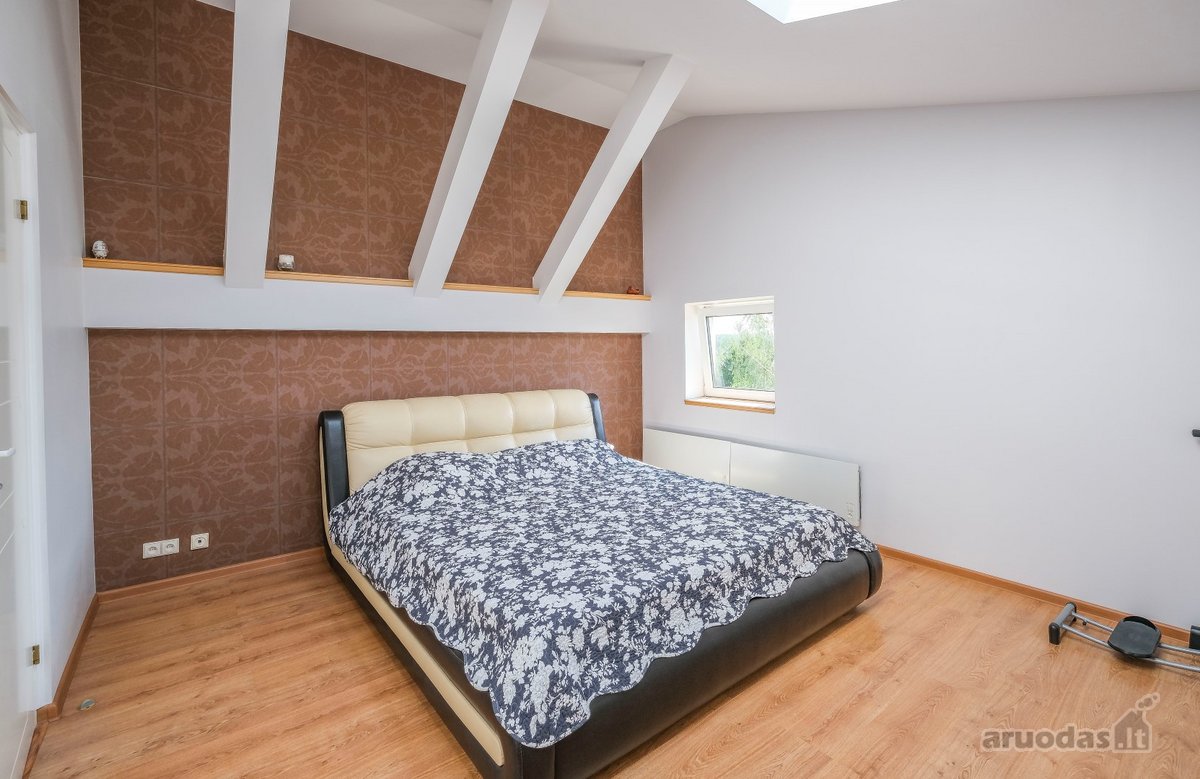 Butas, Vilniuje Pilaitėje Bitėnų g., 4 kambarių butas Nekilnojamo turto ...