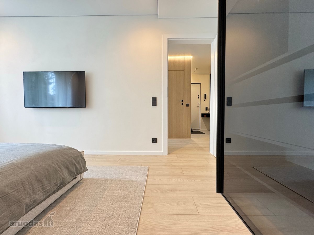 Butas, Vilniuje Lazdynuose Žėručio g., 3 kambarių butas Nekilnojamo ...