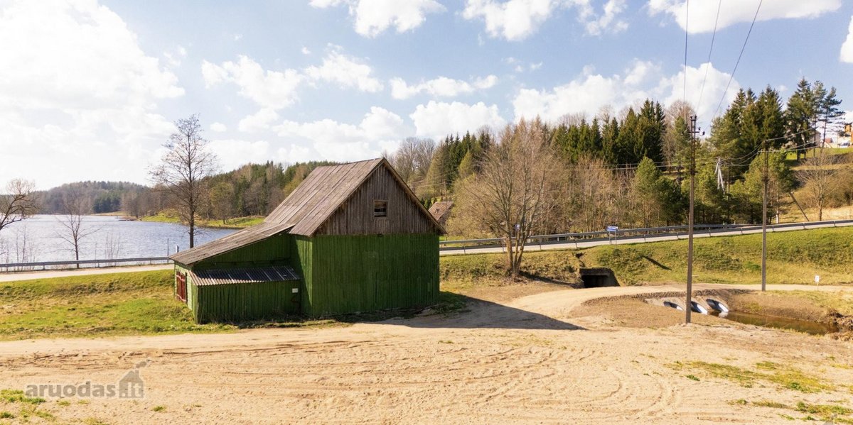 Namas, Utenos r. Tauragnų mstl. Labės g., medinė sodyba - Ntzemelapis.lt