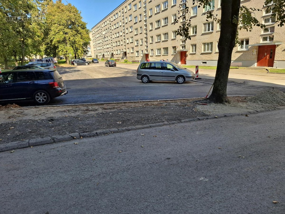 Butas, Alytuje Dainavoje Tvirtovės g., 4 kambarių butas - Aruodas.lt