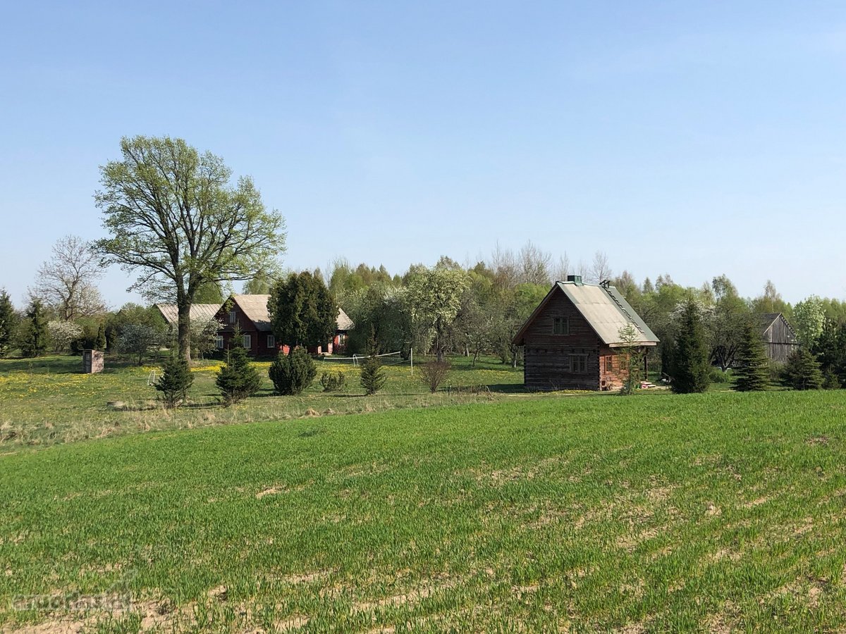 Namas, Prienų r. Stakliškių k. Pievų g., rąstinė sodyba Nekilnojamo ...