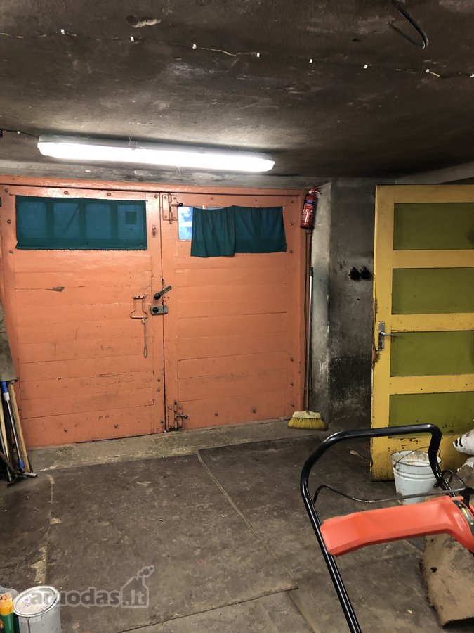 Namas, Šiauliuose Medelyne Raguvos tak., mūrinis namas Nekilnojamo ...