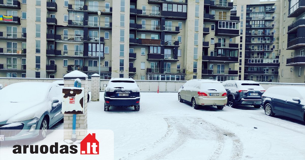 Garažas, Vilniuje Fabijoniškėse Salomėjos Nėries g., daugiaaukštis ...