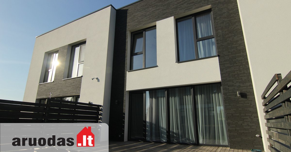 Namas, Vilniuje Pilaitėje Knypavos g., mūrinis sublokuotas namas ...