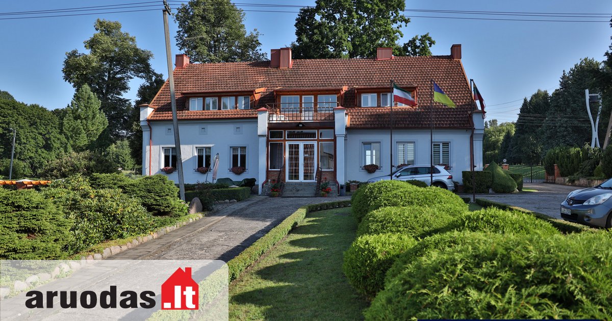 Namas, Jurbarko r. Smalininkų m. Nemuno g., mūrinė sodyba Nekilnojamo ...