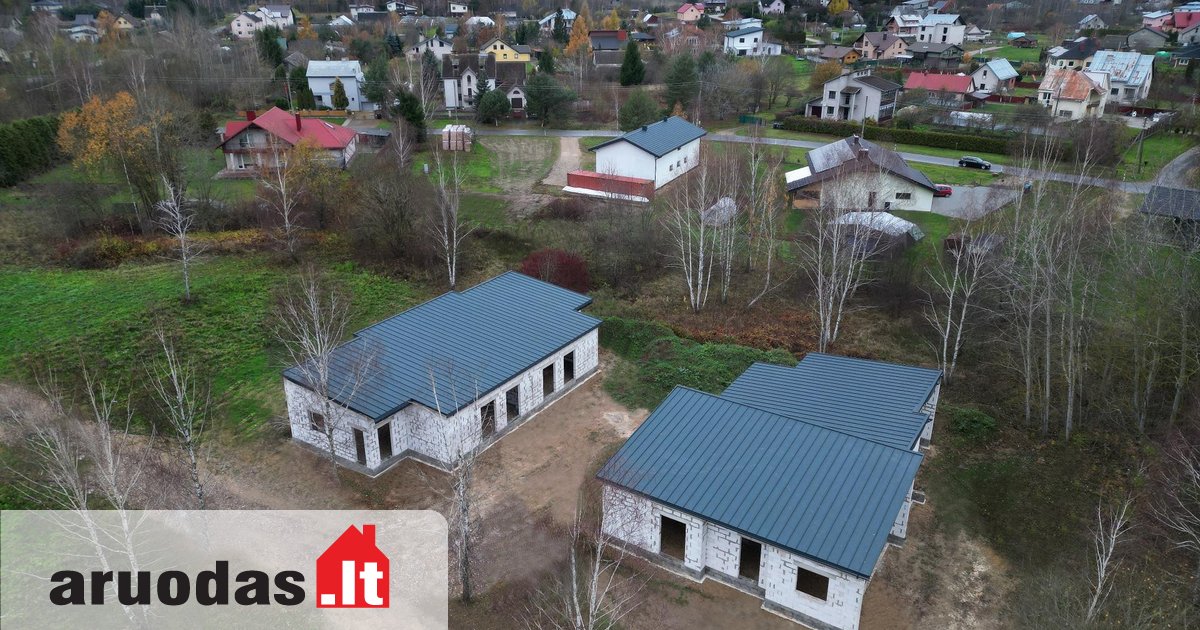 Namas, Vilniuje Pagiriuose Strazdų g., mūrinis sublokuotas namas ...