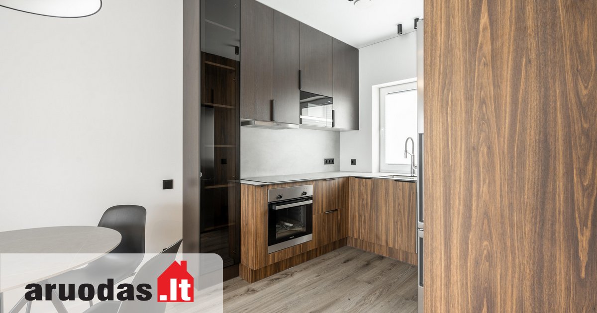 Kotedžas šiuo metu su daline apdaila, - Skelbiu.lt