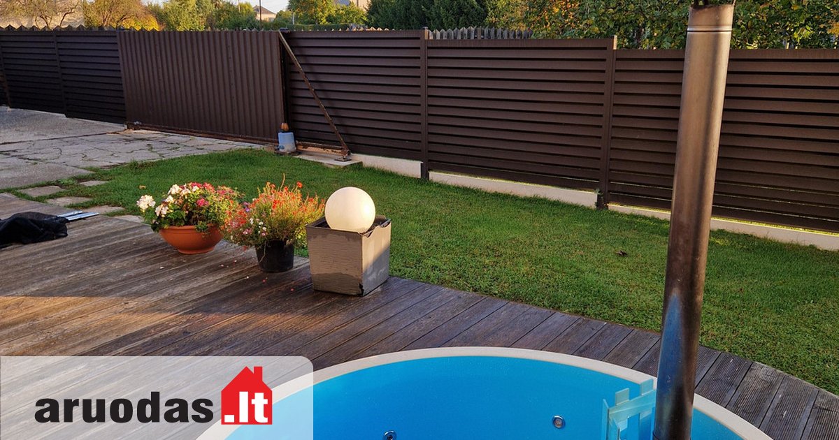 Namas, Kaune Rokuose Suvalkėlių g., mūrinis sublokuotas namas ...