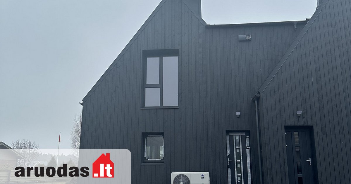 Namas, Palangoje Palangoje Sakalo g., blokinis sublokuotas namas ...