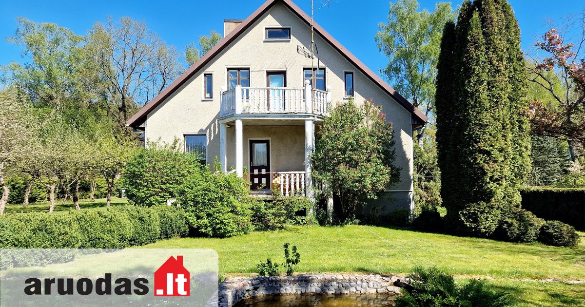 Namas, Jurbarko r. Smalininkų m. Parko g., monolitinis namas ...