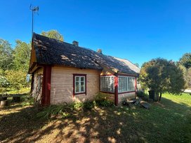 Namas, Rokiškio r. Jūžintų mstl. Beržų g., rąstinė sodyba - Aruodas.lt